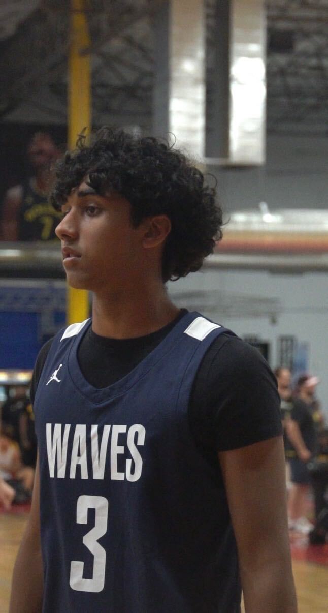 Waves Elite Basketball